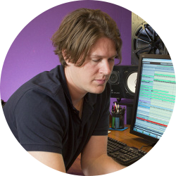 Mastering Engineer - Kevin Grainger
